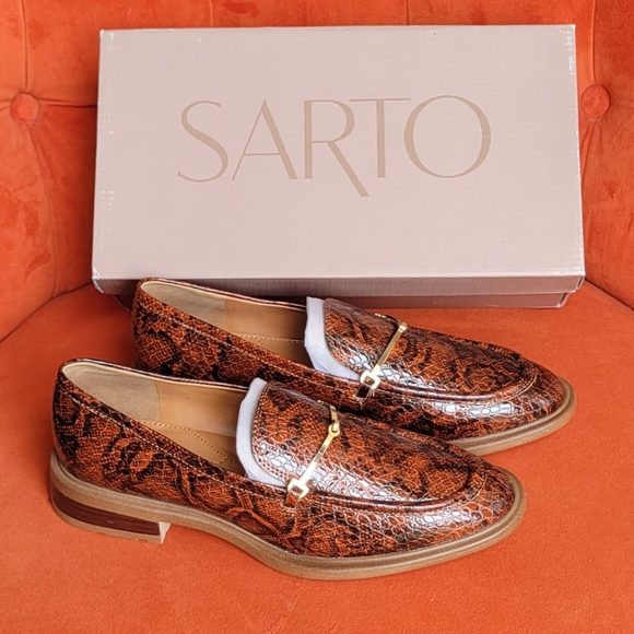 Franco Sarto | Shoes | Franco Sarto Siena Snakeprint Eda Pointedtoe Leather Loafer Women Size 8 ...